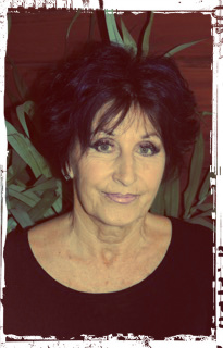 Victoria Sarne bio pic_WWLOR | Women Who Live On Rocks